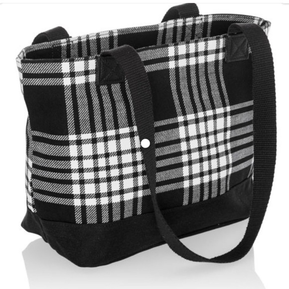 thirty-one | Bags | Perfectly Plaid Demi Day Bag | Poshmark